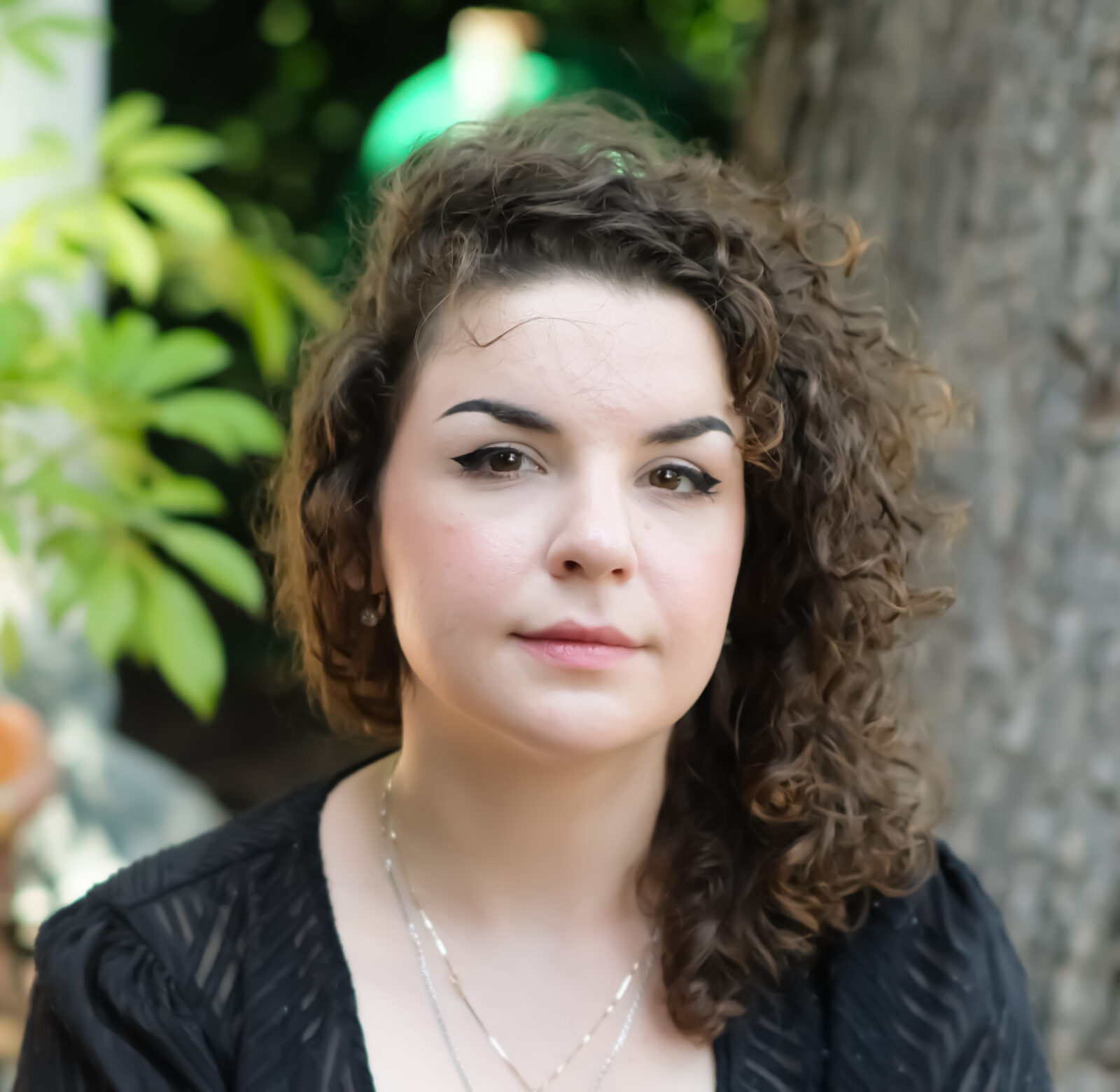 Meet the Artists: Elizabeth Bozhich - RCC